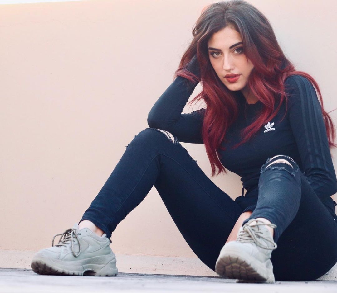 Charismatic actor Samreen Kaur reveals her success mantra